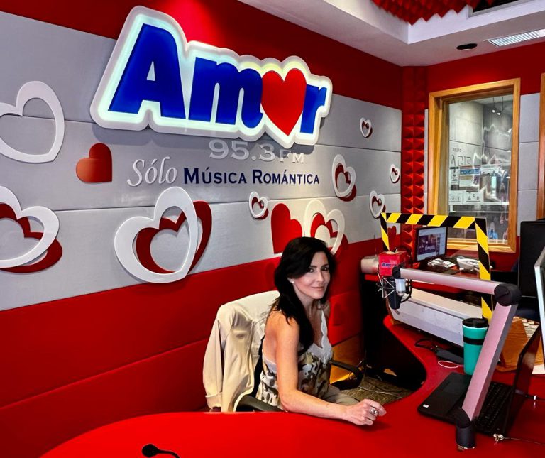 Rocío Córdova/Amor 95.3 FM: “Demos mensajes trascendentes” | radioNOTAS