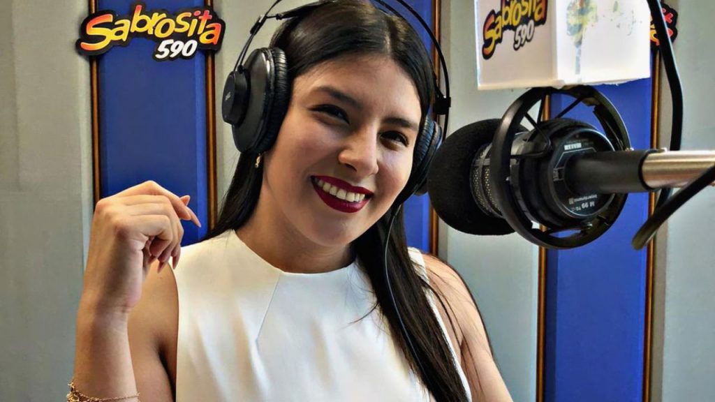 Julieta Castillo de ‘Sabrosita 590 AM’ CDMX; el papel del locutor en la ...